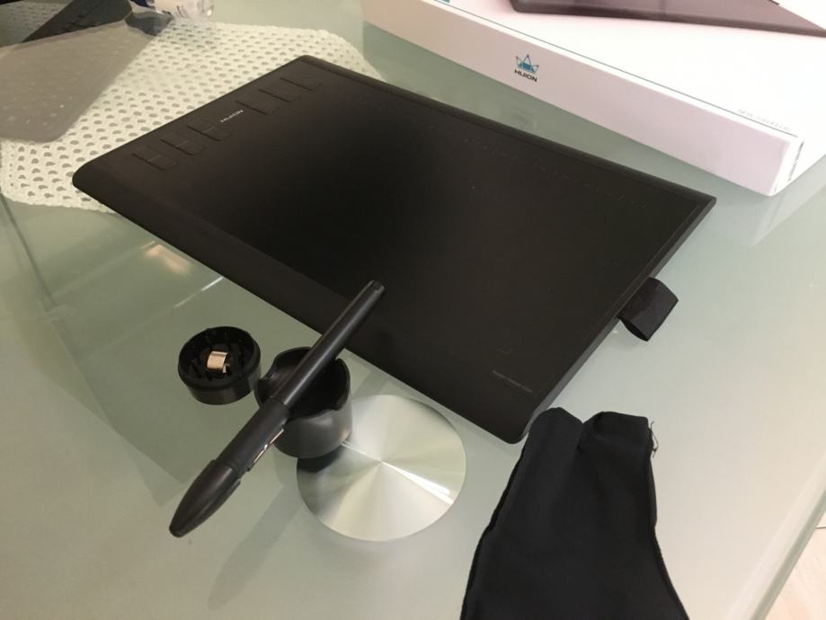 Graficki tablet HUION 1060 plus