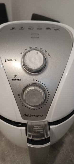 Delimano friteza na paru