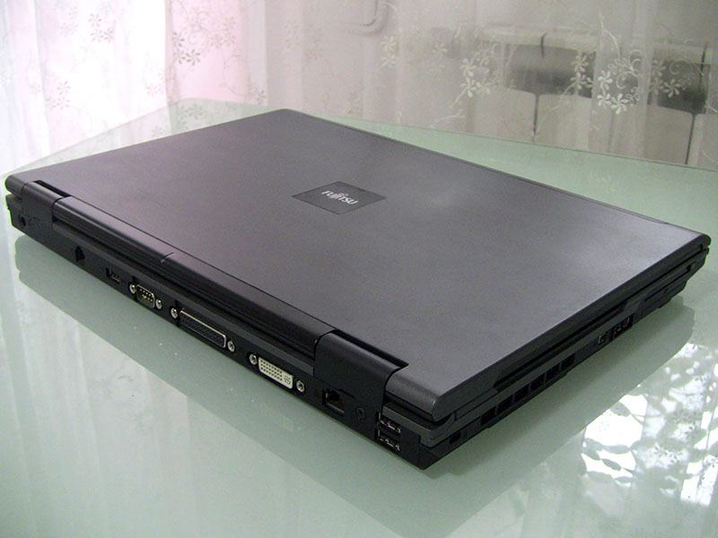 FSC 15,4 notebook H270,1680x1050p,Core2Duo 2,8GHz,Račun,Jamstvo 6 mj.