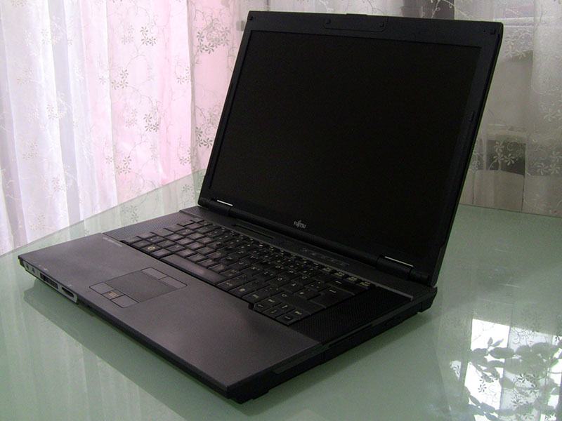 FSC 15,4 notebook H270,1680x1050p,Core2Duo 2,8GHz,Račun,Jamstvo 6 mj.