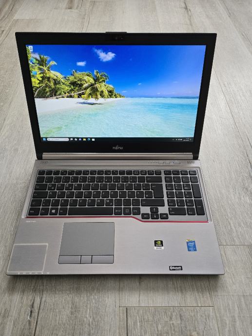 Fujitsu Celsius H730 i7, 32GB Rama, 512 SSD, nVidia Quadro K2100M