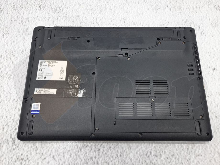 Fujitsu LIFEBOOK A357 15,6 Full-HD, i3-6006U, 8GB RAM, 256GB SSD, Win