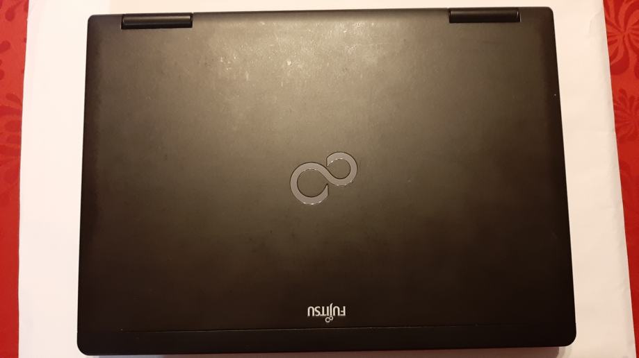 Fujitsu LIFEBOOK S782