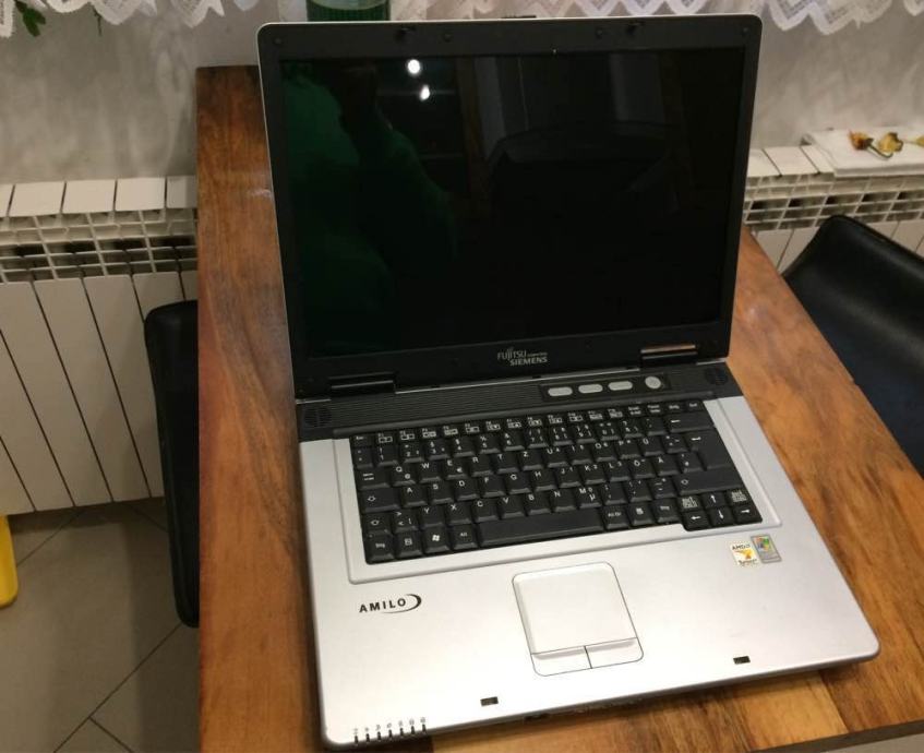 Fujitsu Siemens AMILO A 1650G