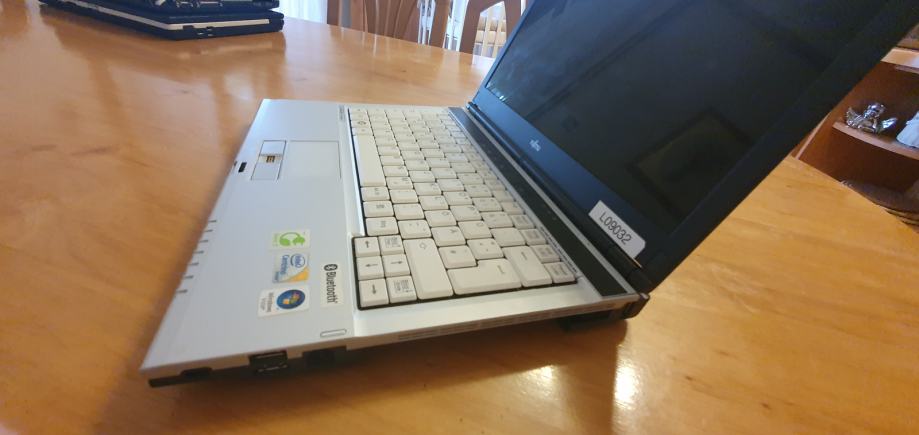 Fujitsu Siemens Lifebook S6420