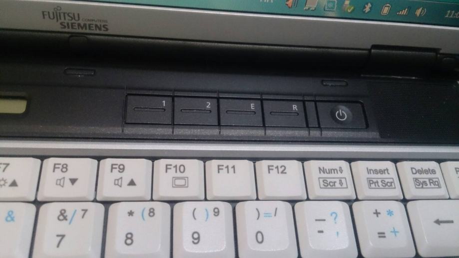 Fujitsu Siemens Lifebook S7110