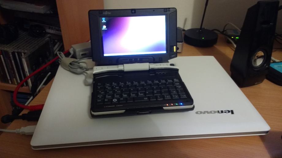 UMPC (Ultra Mobile PC) Fujitsu Lifebook u1010