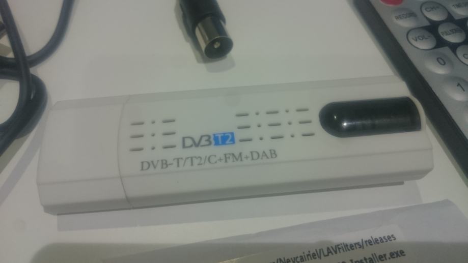 Digital-USB-DVB-T2-DVB-T-DVB-C-FM-DAB-HDTV-Stick-Tuner-Receiver