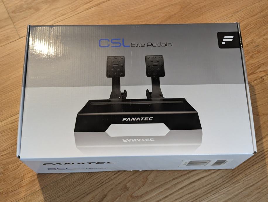 Fanatec CSW 2.5, pedale i volan