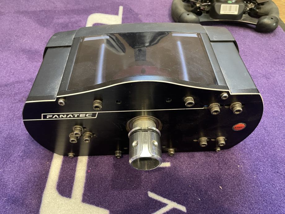 Fanatec CSW 2.5 + P1 volan