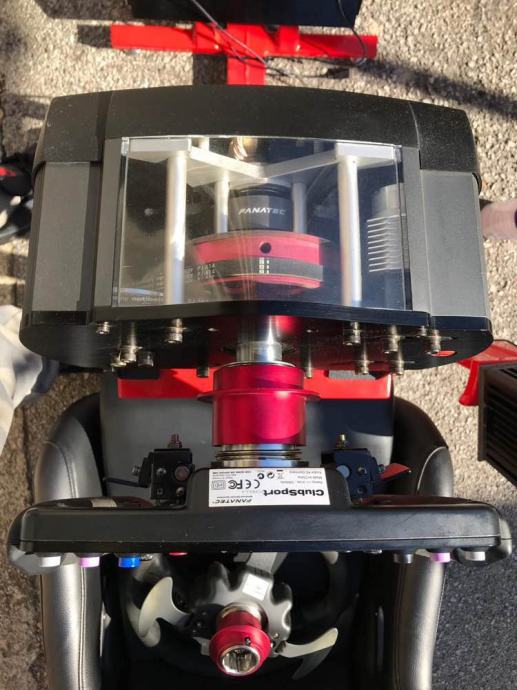 Fanatec Wheelbase EU + F1 volan