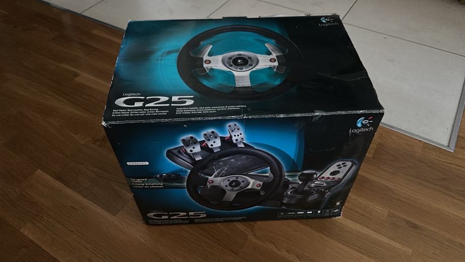 Gaming volan logitech g25