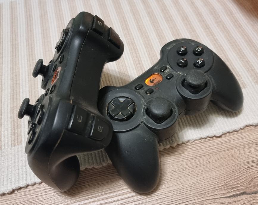 Logitech 2x chillstream & 2x cordless rumblepad2 kontroleri