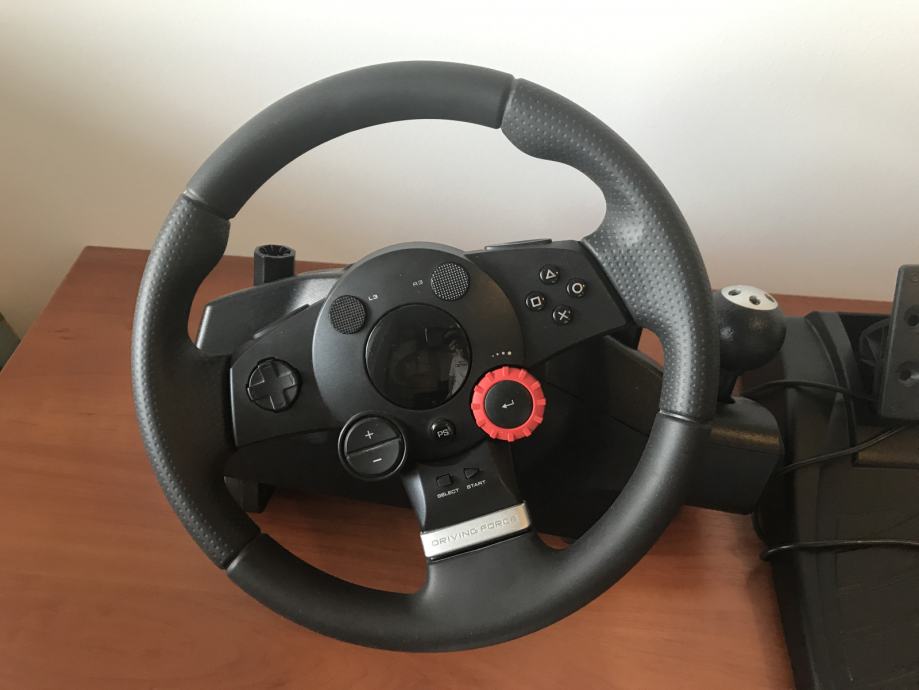 Logitech Driving Force GT za PC, odličan, malo korišten (dostava Istra