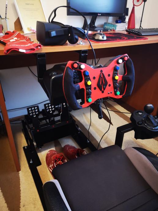 Logitech G29 + quick release za DIY i standardne trkaće volane
