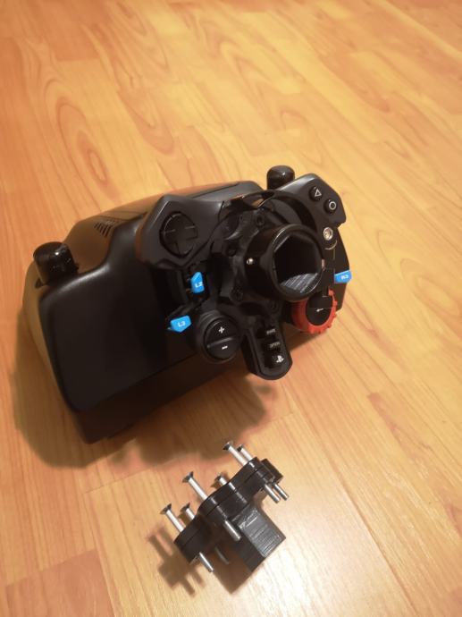 Logitech G29 + quick release za DIY i standardne trkaće volane