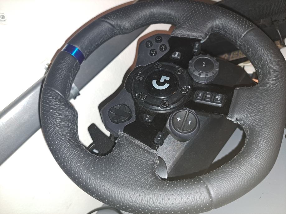 LOGITECH G923 SE Racing Wheel, PC /PS4 /PS5, USB, Mjenjač LOGITECH