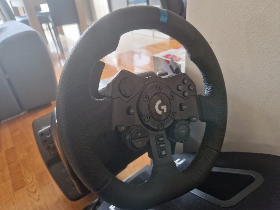 Logitech G933 TrueForce volan za PC, PS4 i PS5