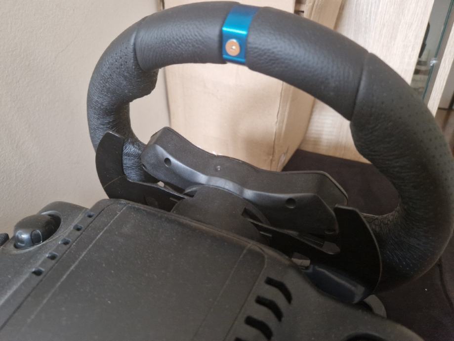 Logitech G933 TrueForce volan za PC, PS4 i PS5