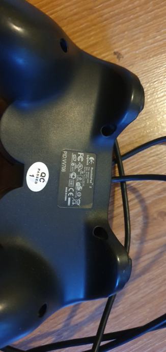 Logitech rumblepad2 game controller joystick