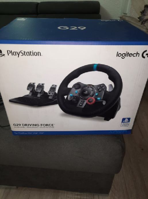 NOV LOGITECH G29 VOLAN ZA PC,PS5,PS4,PS3