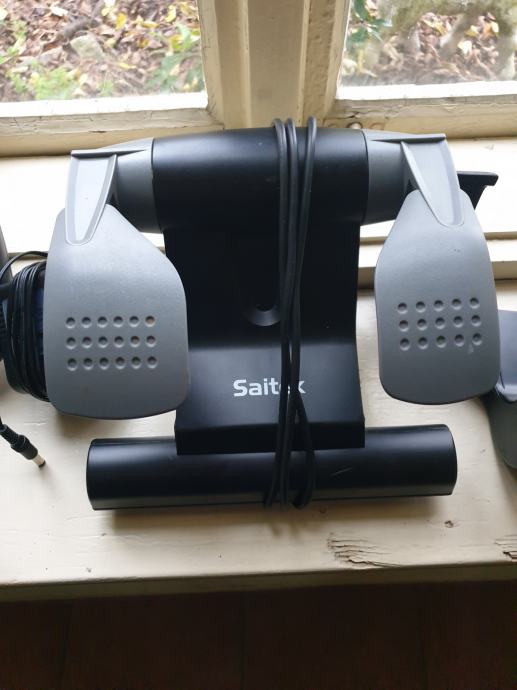 Saitek r440 racing wheel ( volan ) za PC Zamjena za HDD 1,2 ili 3 tera