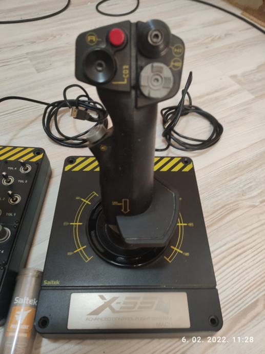 Saitek X55 Rhino HOTAS