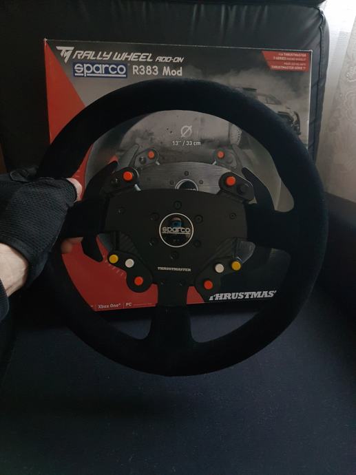 Thrustmaster Sparco R383 volan