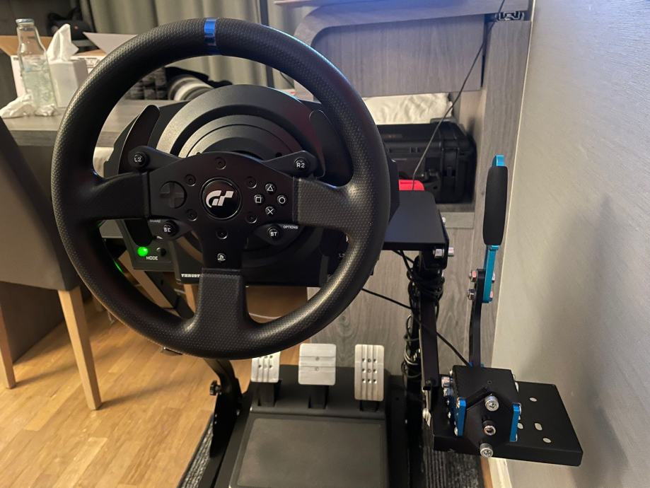 Thrustmaster T300 RS