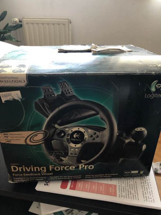 Volan Logitech Driving Force PRO za PC/PS2/PS3, USB