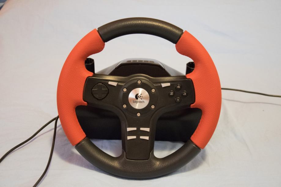Volan Logitech Formula Force EX
