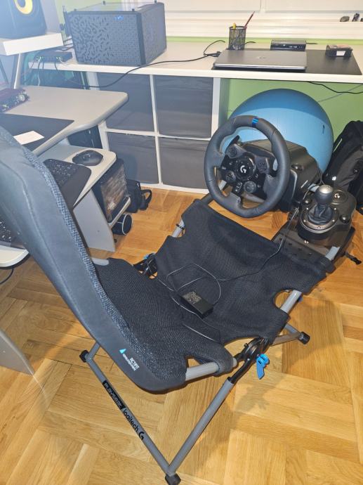 Volan Logitech G923, mijenjač, stolica Playseat Challenge X
