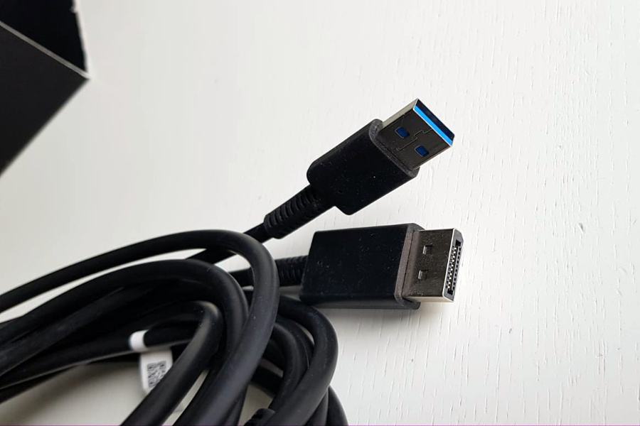 VR naočale Oculus Rift S, DisplayPort, USB 3.0 za PC