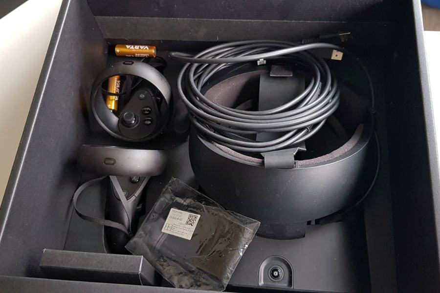 VR naočale Oculus Rift S, DisplayPort, USB 3.0 za PC