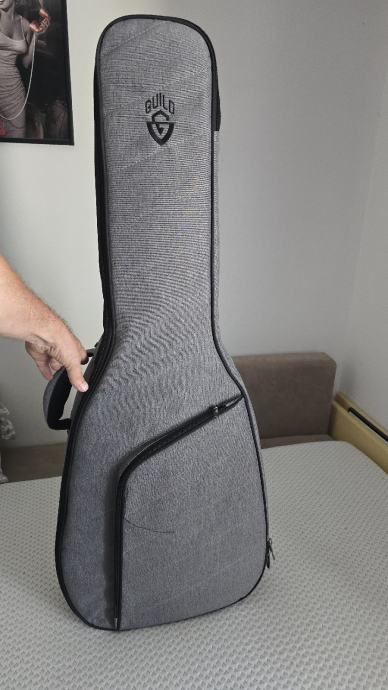 Akustična gitara GUILD OM-140 Sunburst