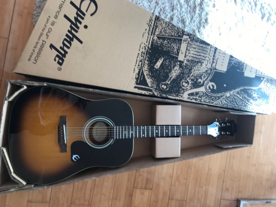 EPIPHONE DR100 akustična gitara