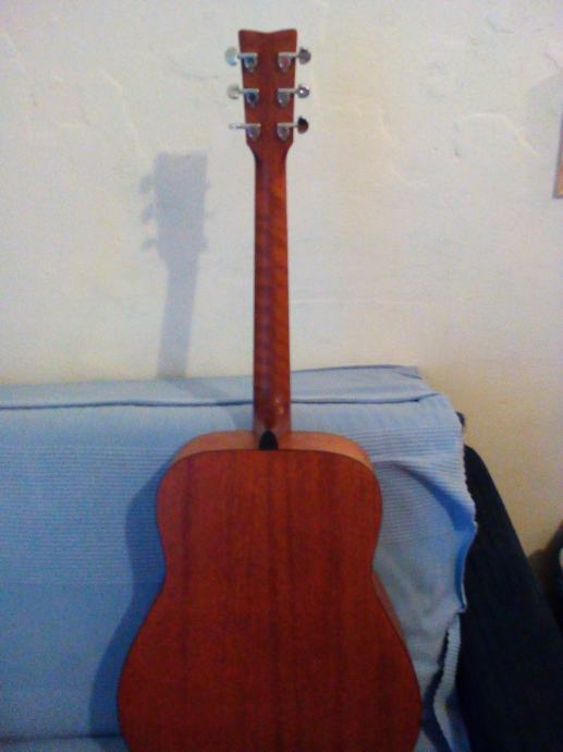 Gitara Akusticna Yamaha - GARANCIJA!