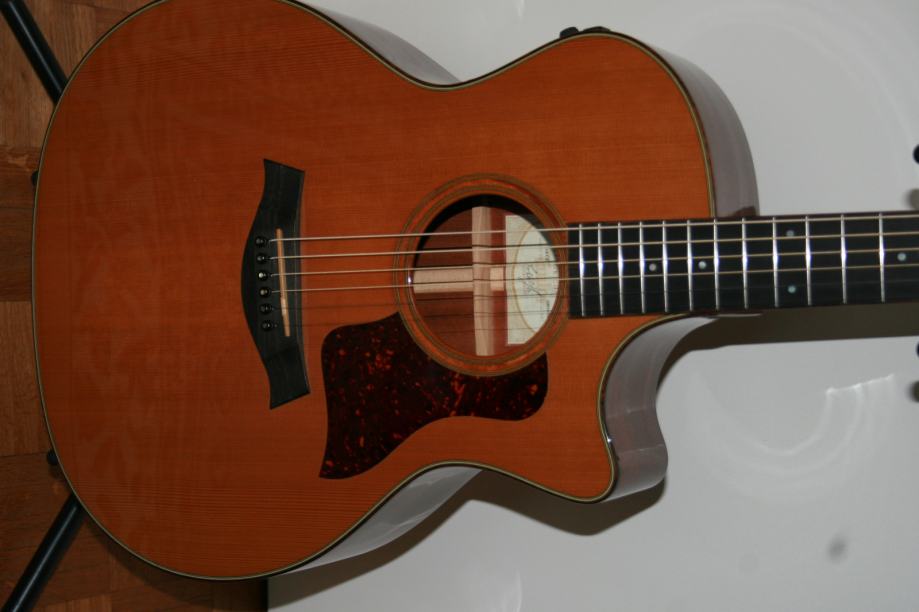 TAYLOR 514-CE GRAND AUDITORIUM CUTAWAY ELEKTRO-AKUSTICNA GITARA 2001