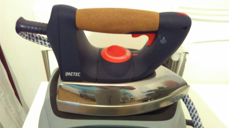 Imetec IRON MAX Compact 2400 parna stanica