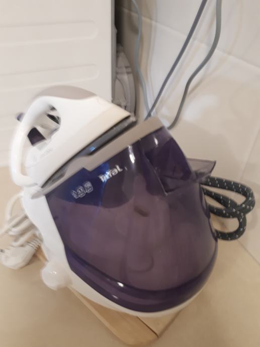 Parna postaja Tefal express compact GV7085