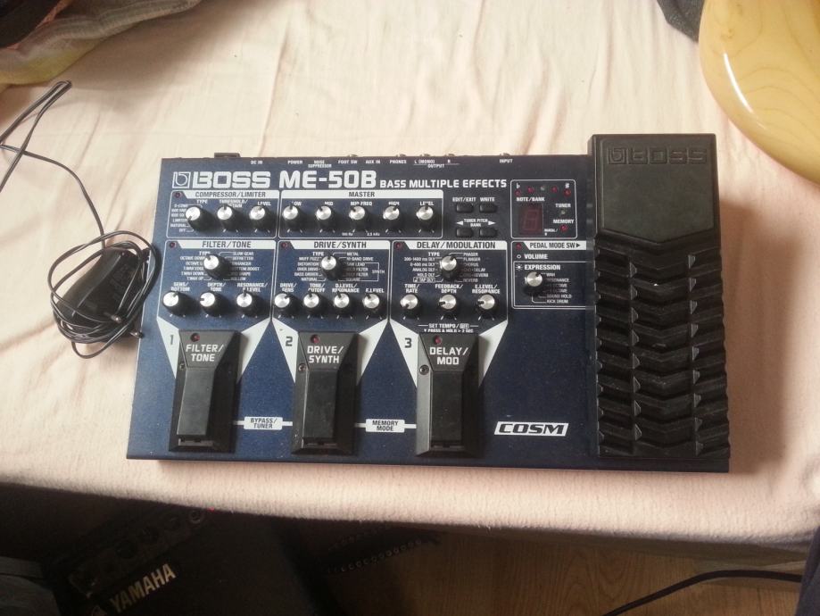 BOSS ME-50B bass procesor