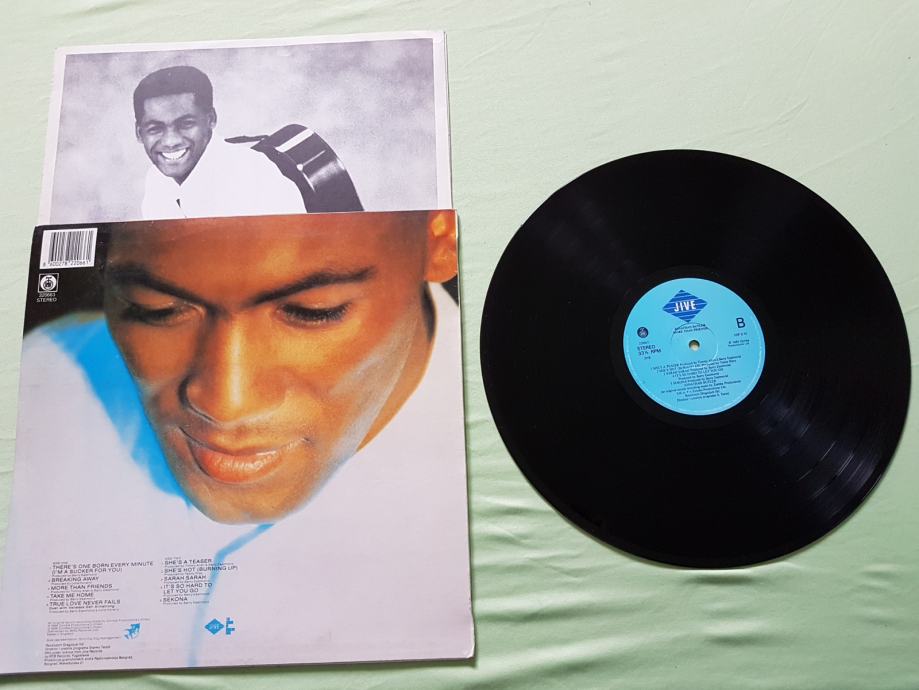 Jonathan Butler More than friends