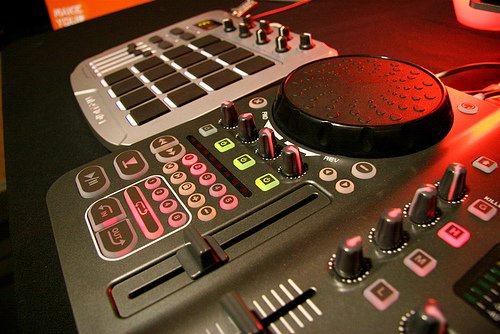 M-AUDIO TORQ XPONENT DJ CONTROLER
