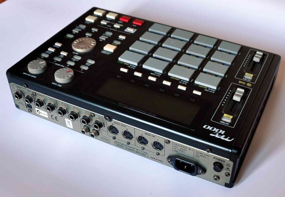 AKAI MPC 1000