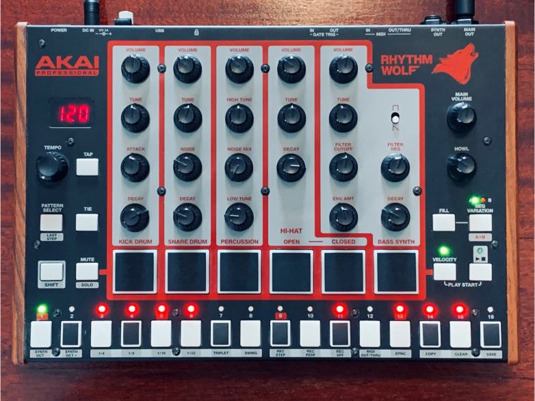 AKAI Rhythm Wolf - Analogna Ritam Mašina