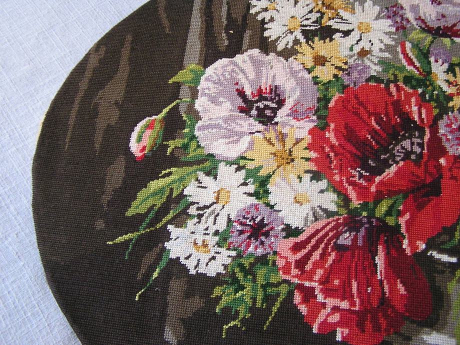 Veliki ovalni goblen *Poljsko cvijeće* - 72 x 53 cm