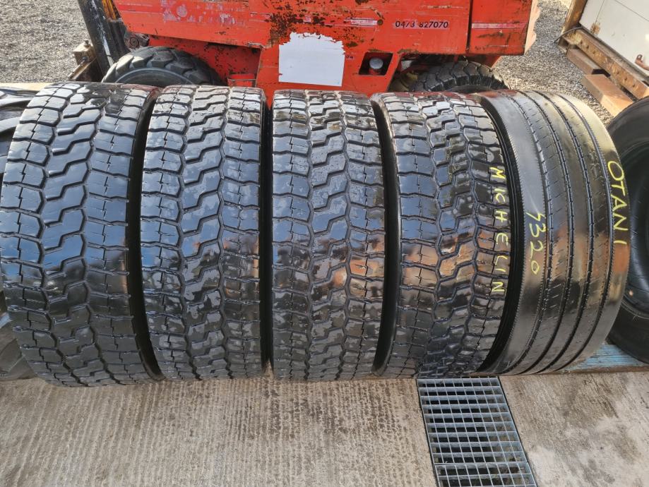 Gume 315 60 r 22.5 pogon , volan , rezerva