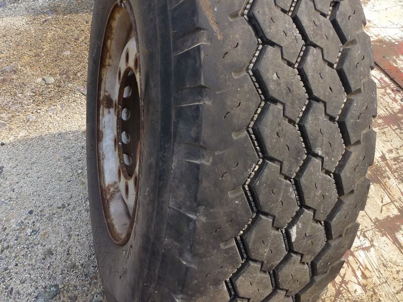 Gume s felgama Bridgestone M748 385/65/22.5 x2kom