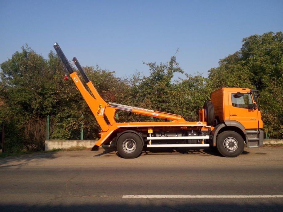 HYVA LIFT Skiploader