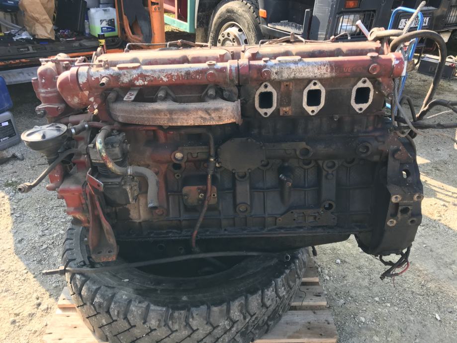 Motor od Iveco Trakkera 420 konja 1998.